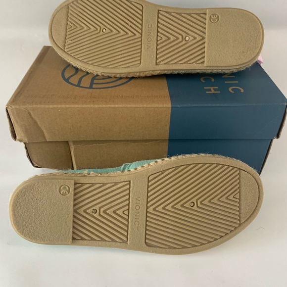 Vionic | Shoes | New Vionic Beach Laguna Casual Womens Slip On Loafers ...